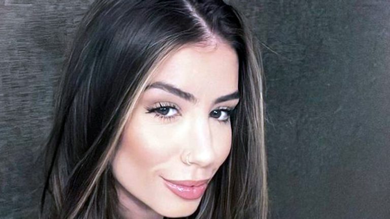 Maria Lina mostra o “antes e depois” do silicone – Tudo Pop