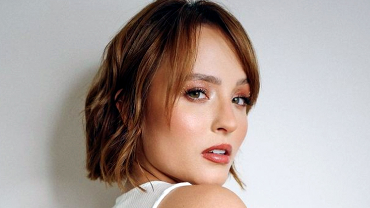 Larissa Manoela arrasa de top e legging em sessão de treino – Tudo Pop