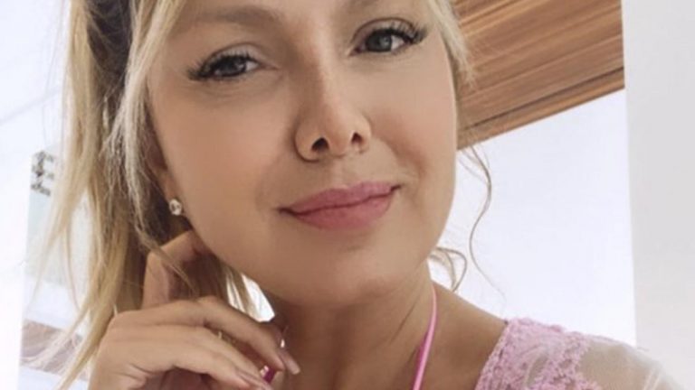 Aos 49, Eliana choca seguidores em clique de biquíni – Tudo Pop