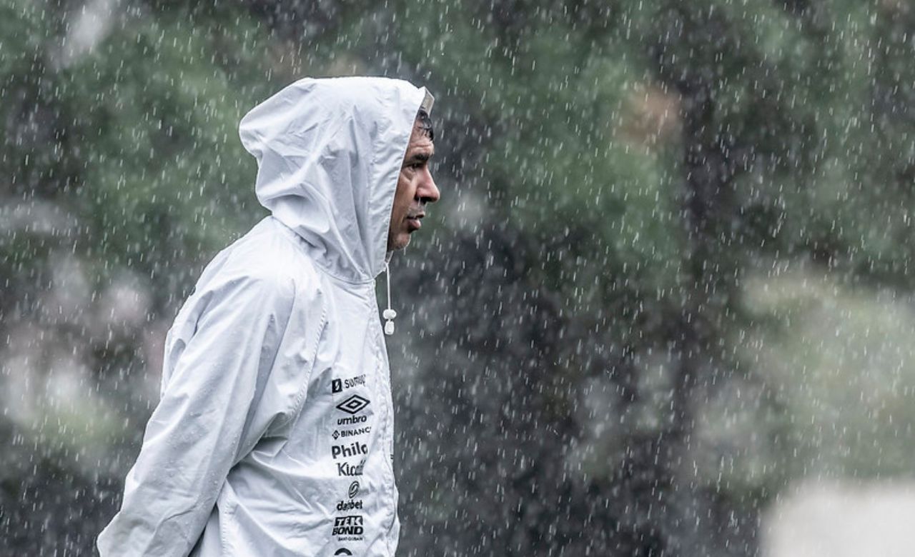 Santos define imbróglio e fica perto de anunciar novo técnico