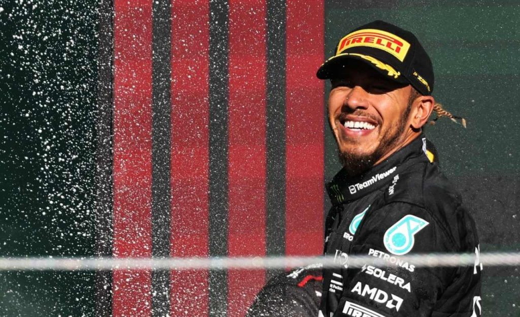 Hamilton curte férias no Rio de Janeiro após boatos de romance – Tudo Pop